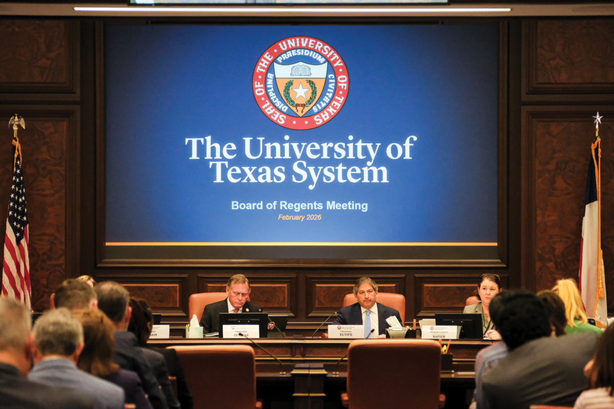 ‘World class opportunity’: UT System signs agreement with NASA – The ...